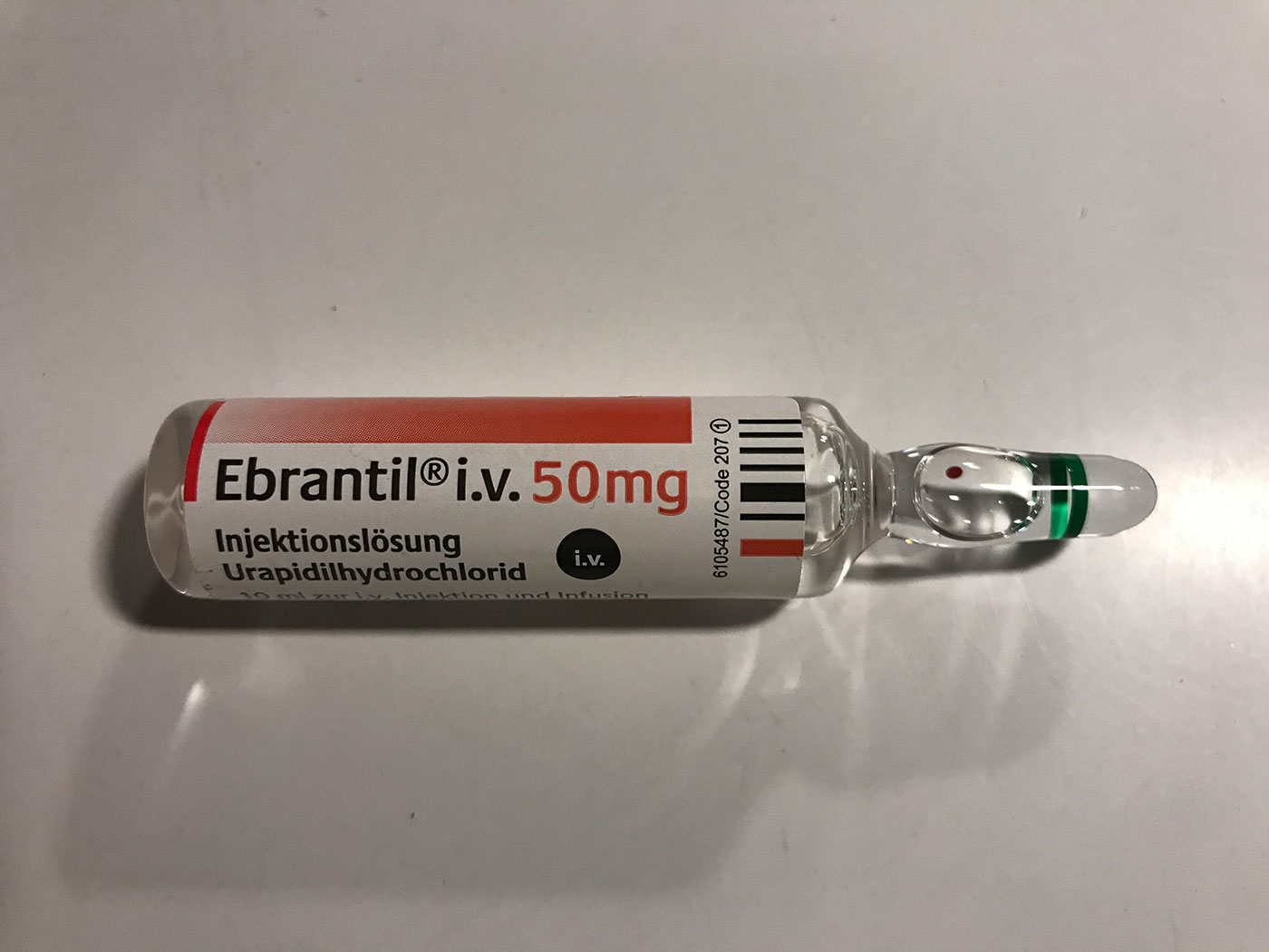 Notfall-Medikamente auf dem Notarzteinsatzfahrzeug (NEF ...